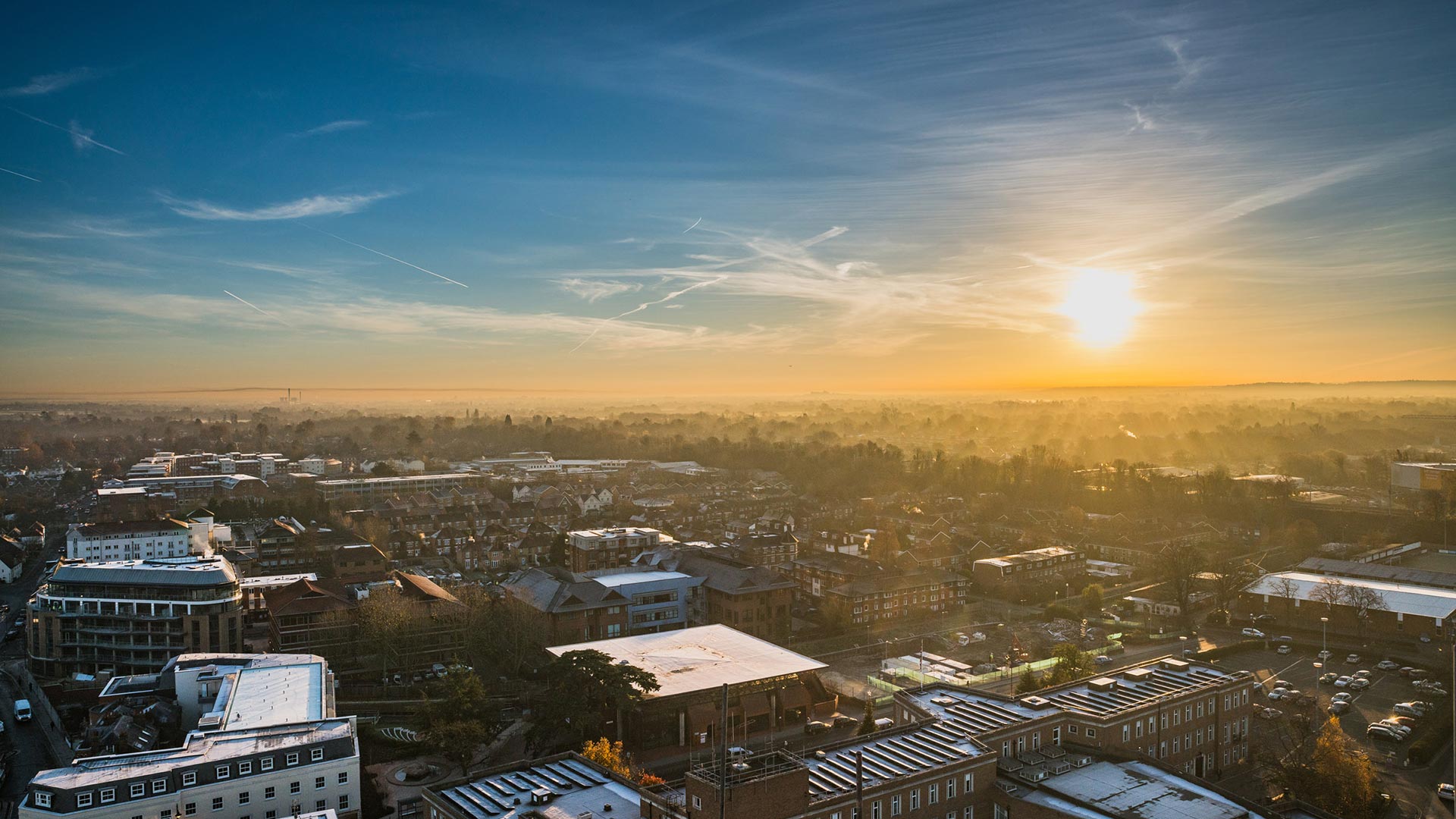 Download Your Essential Guide to Maidenhead | Essential Living